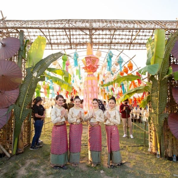 イーペンコムローイ祭りとは - Yipeng Lantern Festival (Yee Peng), Chiang Mai