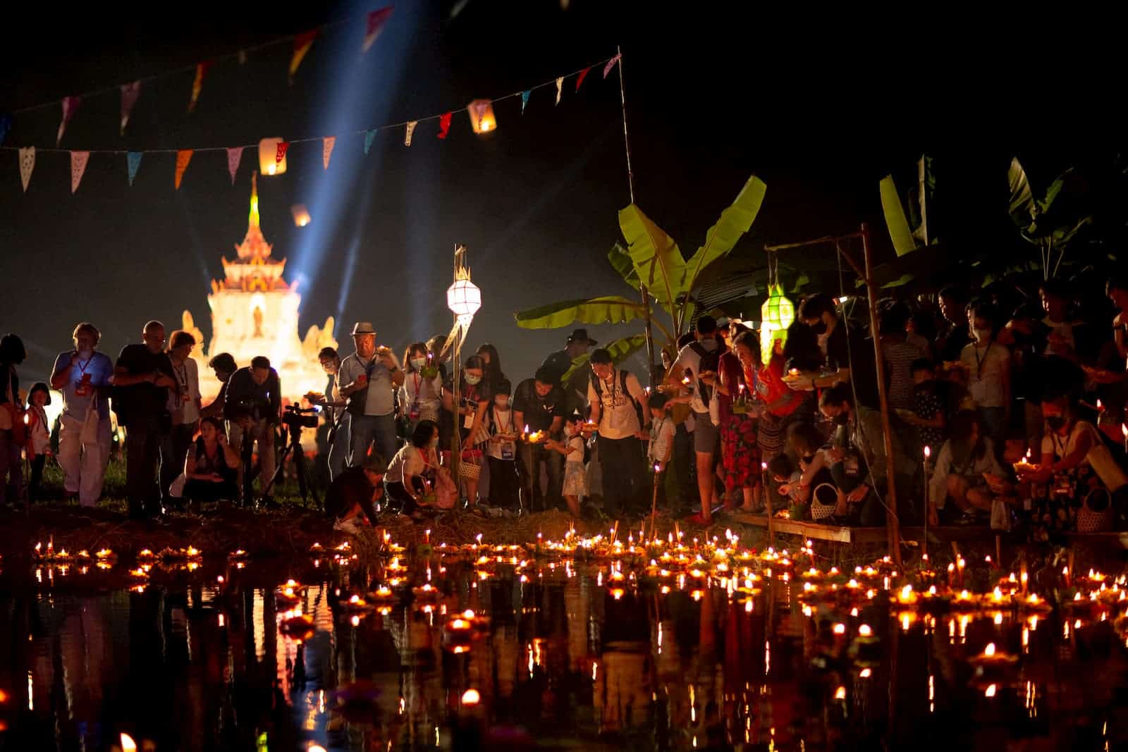 About Yi Peng Sky Lantern Festival - Yipeng Lantern Festival (Yee Peng ...